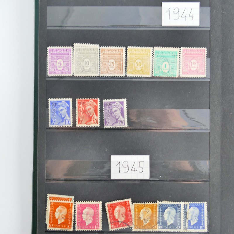 Lot de timbres de France 1892-2014 oblitérés en 6 albums. - Philantologie
